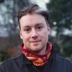 POP Meets | Luke Tonge | People of Print